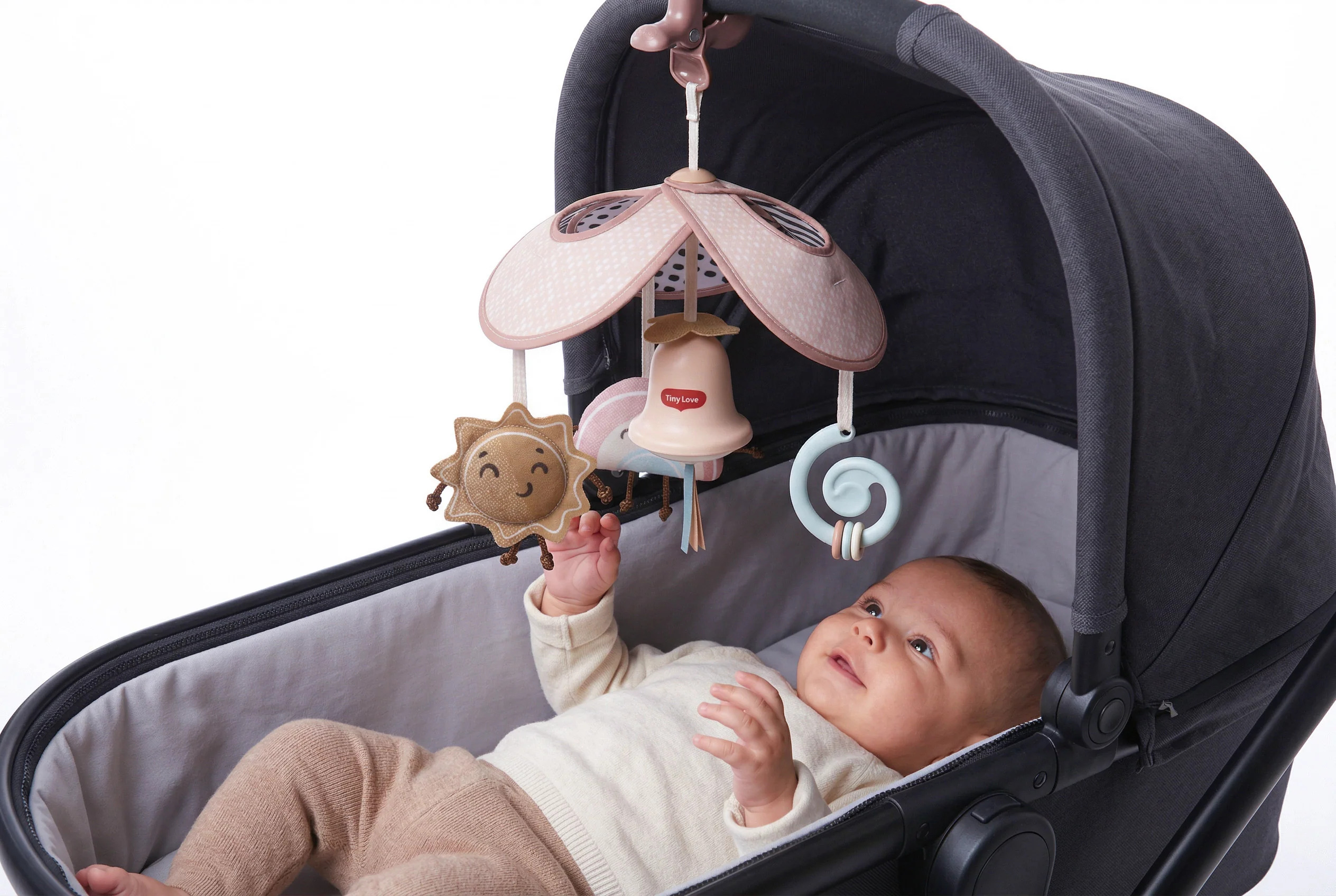 Tiny Love Unicorn Wonderlands Pack & Go Mini Mobile – Bebehome.mk